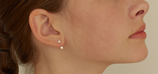 [르웨](+진주귀걸이 증정) Two way clear earring (단품) (Silver) - 마켓컬리
